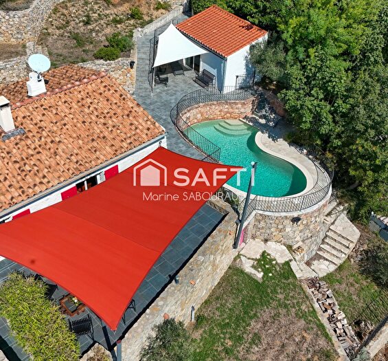 Maison à vendre - Carcès - 4 pièces - 3 chambres