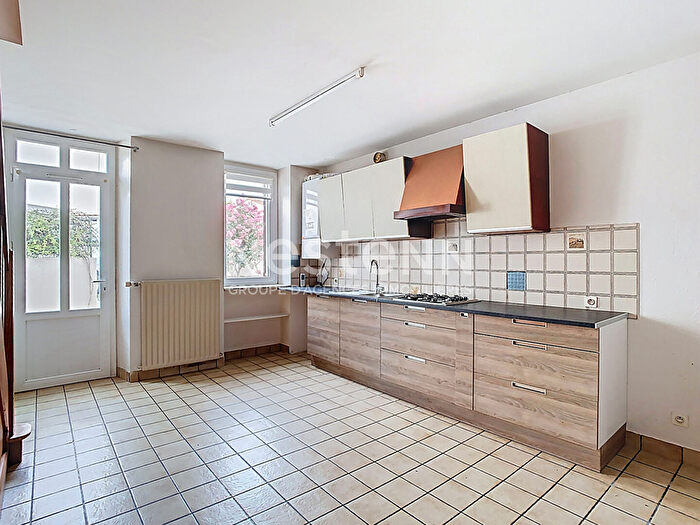 Maison à vendre - La Séguinière - 4 pièces - 3 chambres