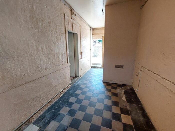 Maison à vendre - Loudun - 5 pièces - 4 chambres