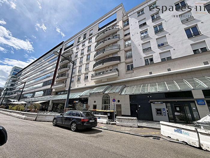 Montigny-le-Bretonneux, Saint-Quentin - Appartement 2 pièces à vendre