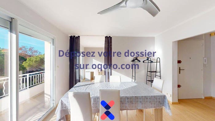 Appartement 4 pièces à louer à Centre, Le Pradet