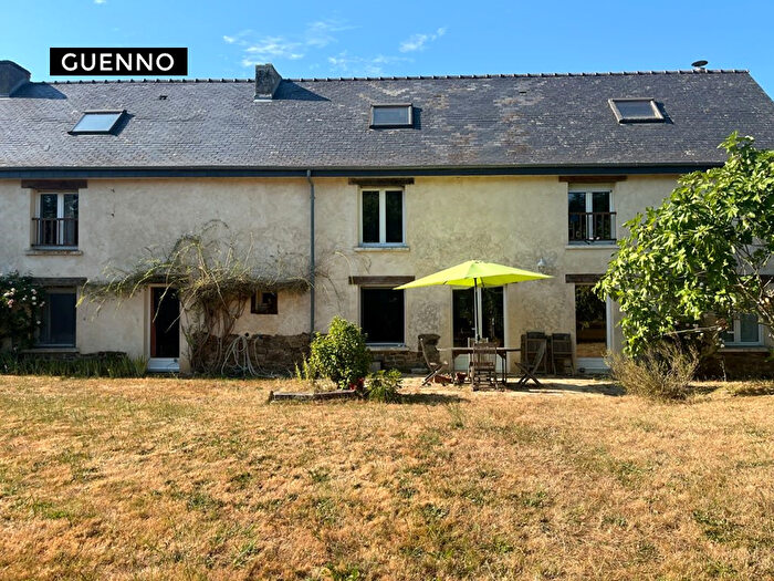 Maison 7 pièces à vendre à Romillé