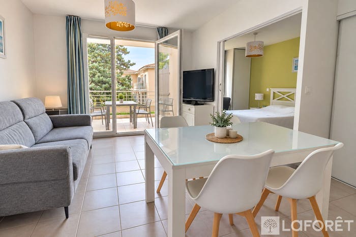 La Londe-les-Maures, Les Bormettes, Pont Blanc, L'Argentière : Appartement 2 pièces à vendre