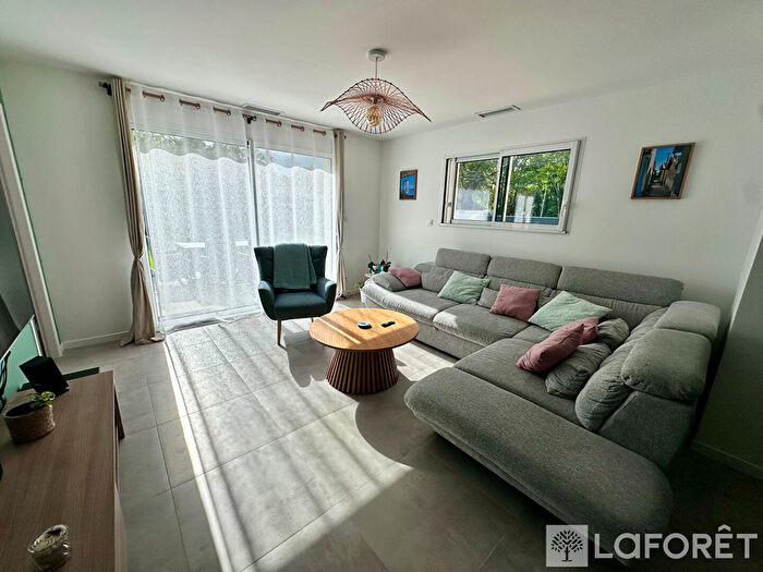Maison 5 pièces à louer à Saint-Jean-dIllac