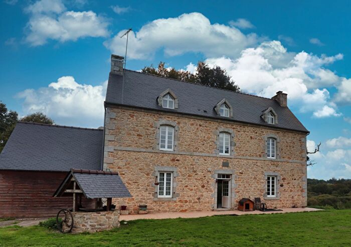 Maison à vendre - Glomel - 5 pièces - 2 chambres