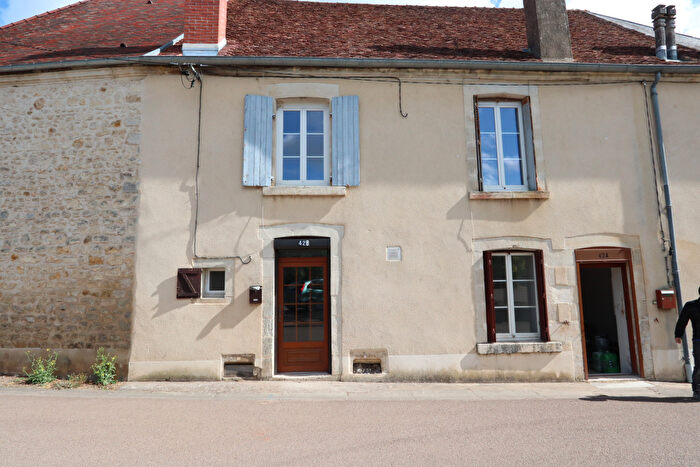 Mesves-sur-Loire - Appartement 2 pièces à louer