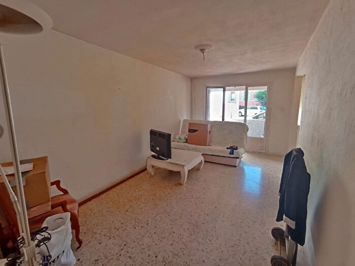 Appartement à vendre - Saint-Laurent-du-Var - 3 pièces - 2 chambres