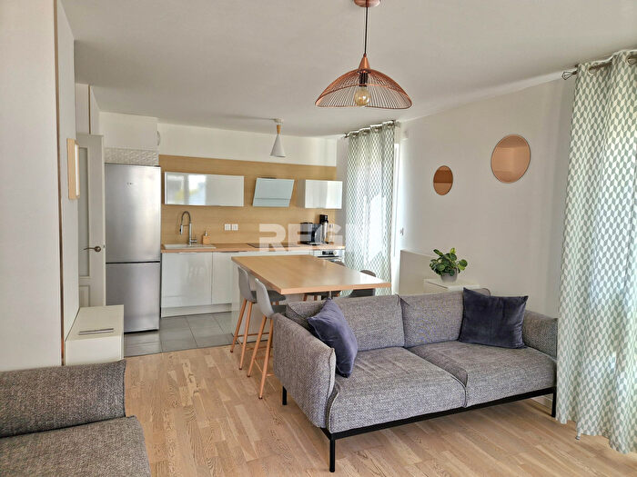 Le Plessis-Robinson, Nouvelle Cité, Jardins : Appartement 3 pièces à vendre