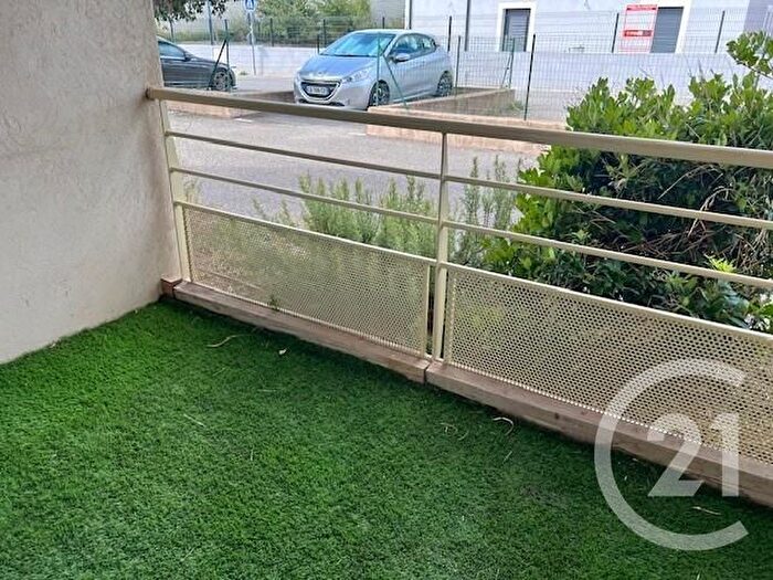 Brignoles, Extension années - - Appartement 3 pièces à louer