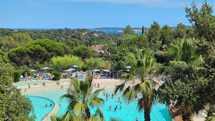 Appartement à vendre - Grimaud - 3 pièces - 2 chambres