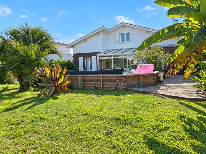 Maison 6 pièces à Lège-Cap-Ferret, à vendre