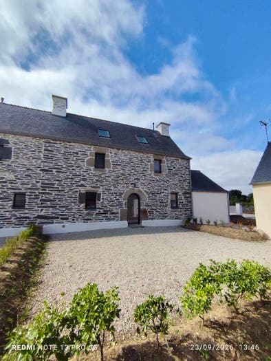 Maison 5 pièces à louer à Saint-Thégonnec Loc-Eguiner
