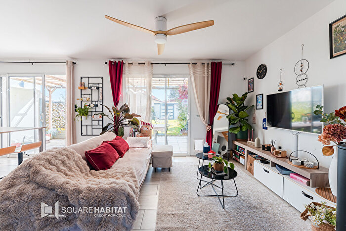 Maison à vendre - Saint-Léger-les-Vignes - 4 pièces - 3 chambres