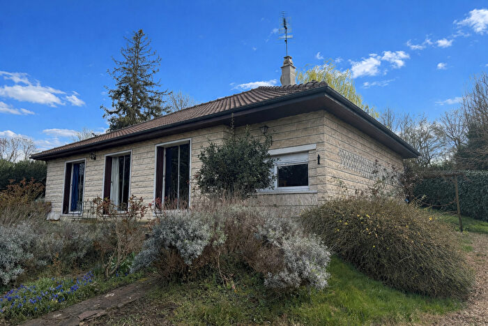 Dampierre-sur-Avre : Maison 4 pièces à vendre