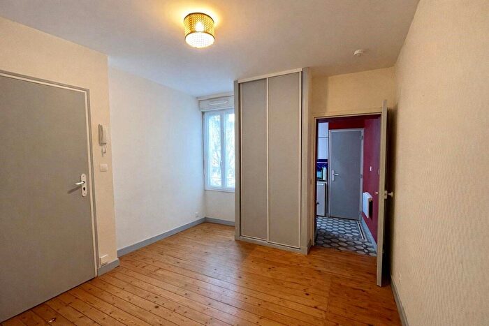 Appartement à louer - Saint Serge-Ney-Chalouère, Angers - 1 pièce