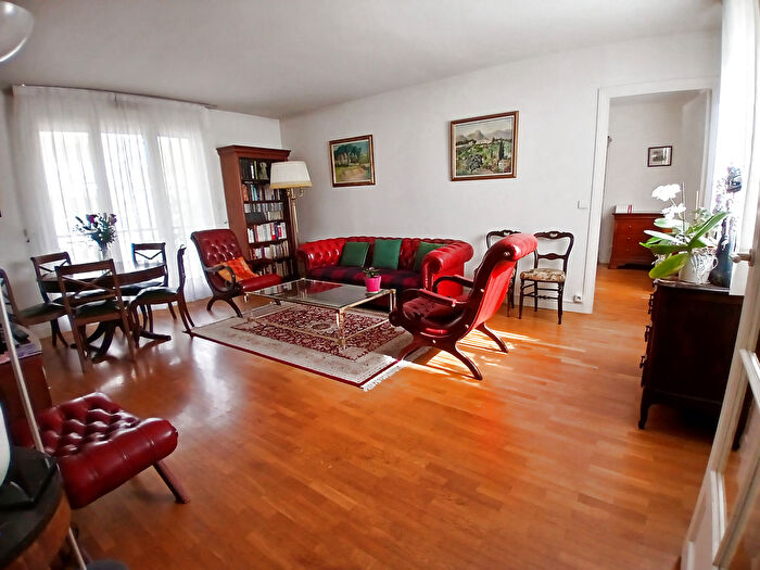 Paris 12ème, Bel-Air, Nord : Appartement 4 pièces à vendre