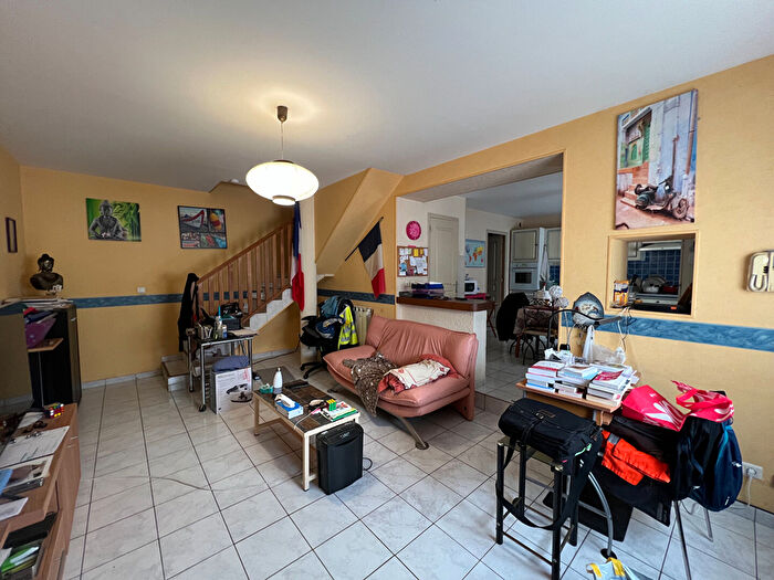 Appartement à vendre - Fourchambault - 3 pièces - 2 chambres