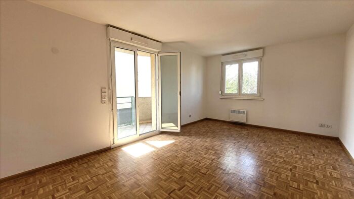 Appartement à louer - Colmar, Maraichers - 2 pièces - 1 chambre