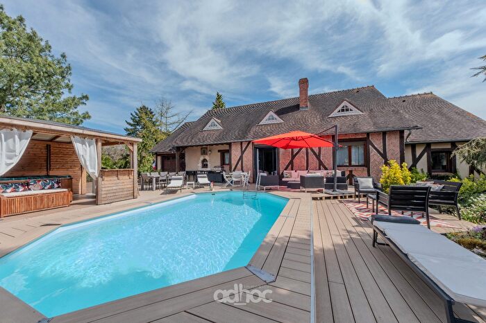 Maison à vendre - Olivet, Larry, Coin Rond, Lorette - 8 pièces - 6 chambres