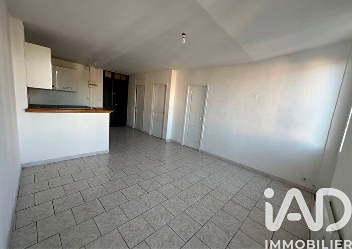 Appartement à louer - Nord, Vidauban - 3 pièces - 1 chambre
