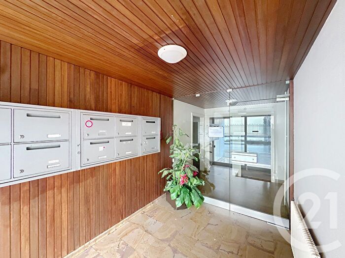 Appartement à vendre - Belfort, Centre-ville, Fb de Montbéliard - 1 pièce