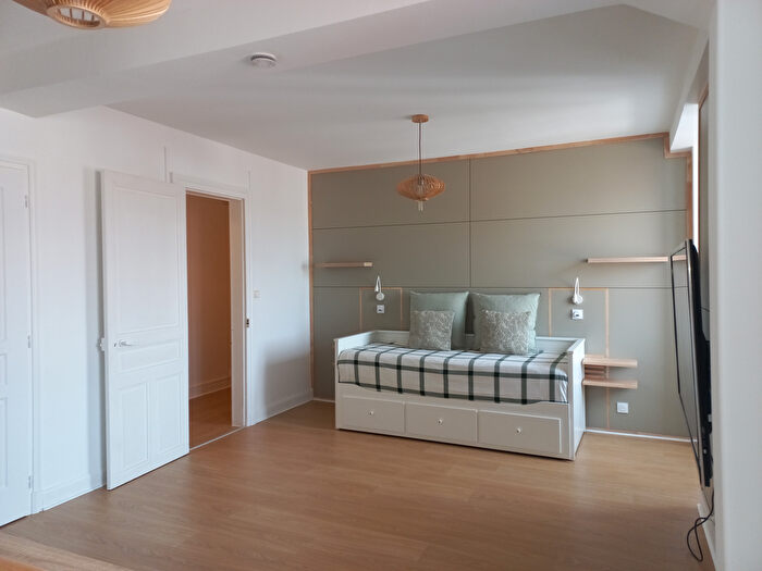 Appartement à louer - Vichy, Coeur de Ville - 1 pièce