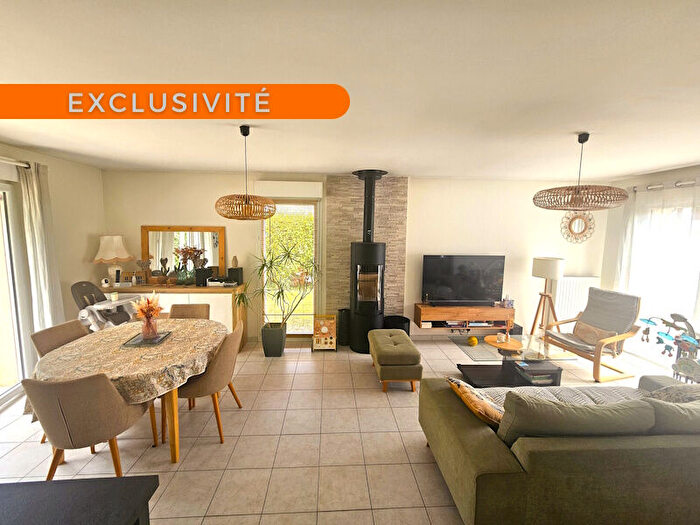 Maison 5 pièces à Vignoc, à vendre