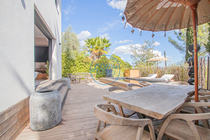 Maison à vendre - Solliès-Pont - 4 pièces - 3 chambres