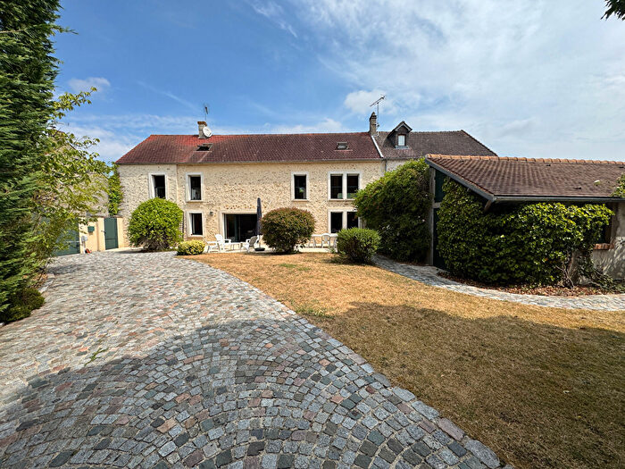 Maison 7 pièces à vendre à Villiers-le-Mahieu