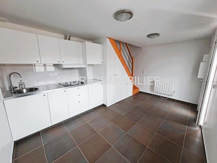 Maison à louer - Carrières-sous-Poissy, Les Oiseaux - 2 pièces - 1 chambre