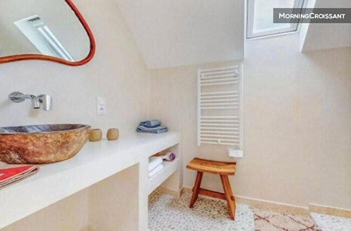 Maison à louer - La Vernelle - 8 pièces - 4 chambres