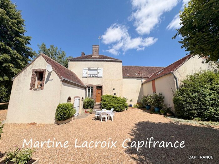 Maison 6 pièces à vendre à Courgenard