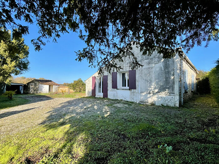Maison à vendre - Saint-Porchaire - 4 pièces - 3 chambres