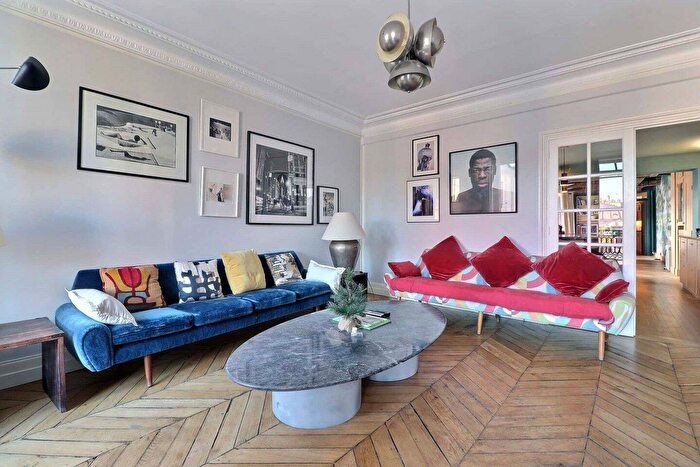 Appartement à louer - Arts et Métiers, Paris ème arrondissement - 3 pièces - 3 chambres