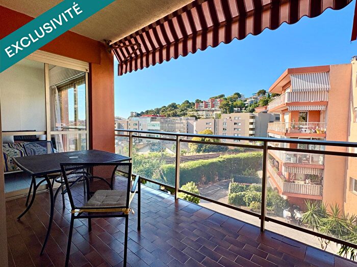 Roquebrune-Cap-Martin, Carnolès, Gare, Cap Azur : Appartement 2 pièces à vendre