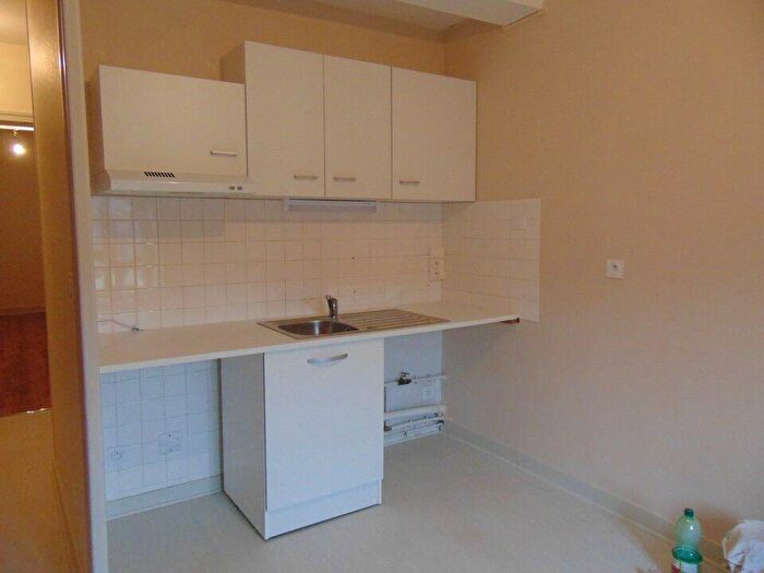 Appartement à louer - Époisses - 3 pièces - 2 chambres