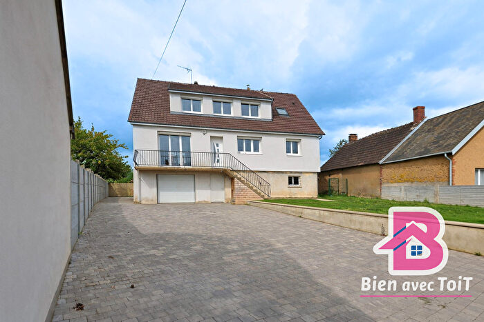 Maison 6 pièces à Amilly, à vendre