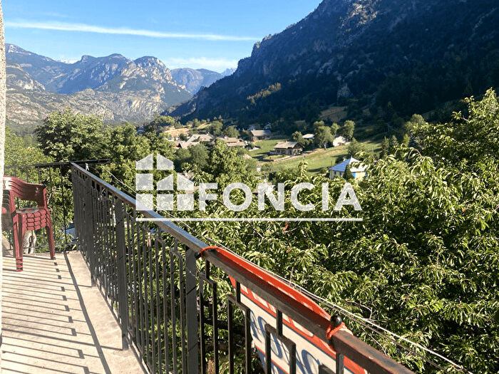 Maison à vendre - Saint-Crépin - 5 pièces - 3 chambres