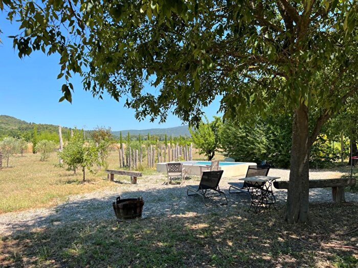 Maison 5 pièces à vendre - Saint-Saturnin-lès-Apt