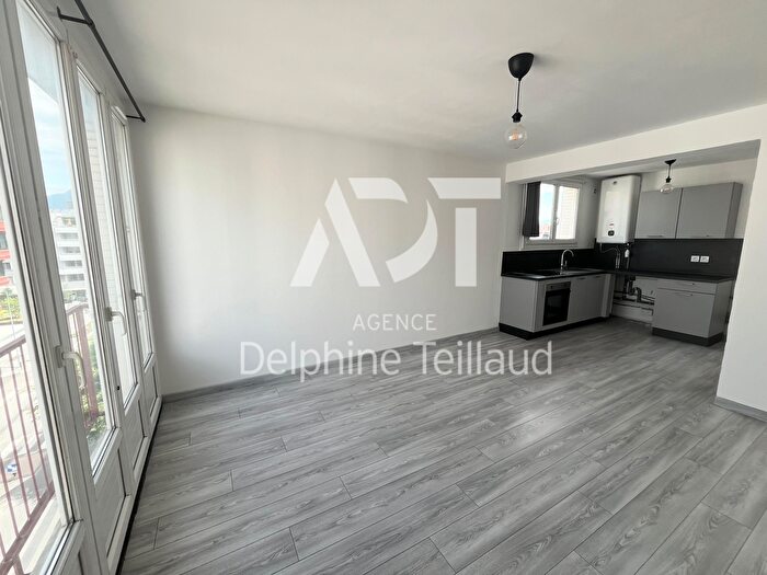 Appartement à louer - Grenoble, Berriat - 2 pièces - 1 chambre