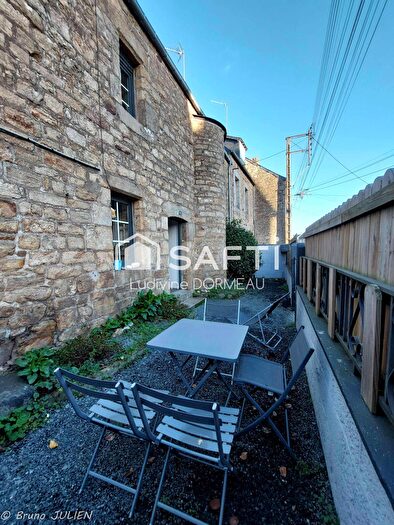 Maison à vendre - Guingamp - 4 pièces - 3 chambres