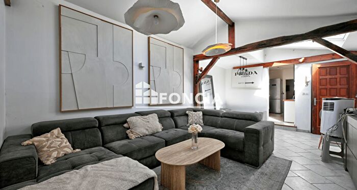 Mantes-la-Jolie, Gassicourt : Maison 6 pièces à vendre