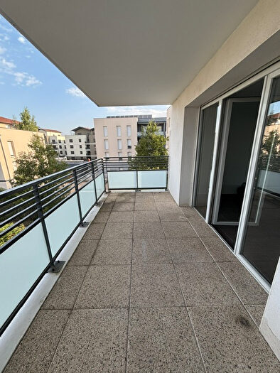 Appartement 3 pièces à vendre à Meyzieu, Sud Ouest
