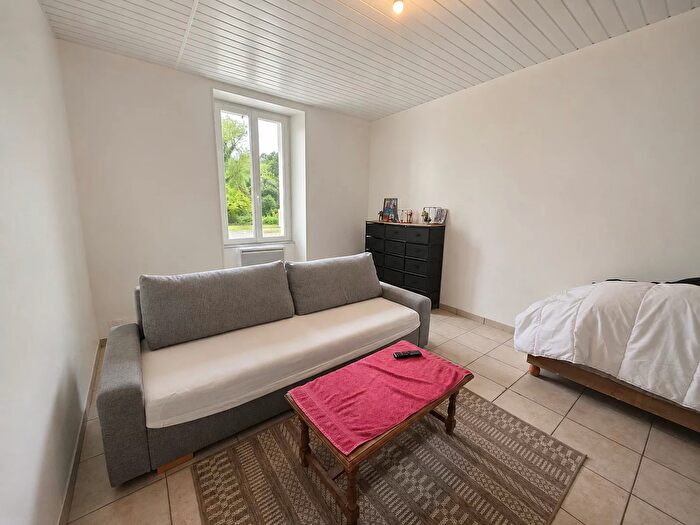 Montendre : Appartement 2 pièces à louer