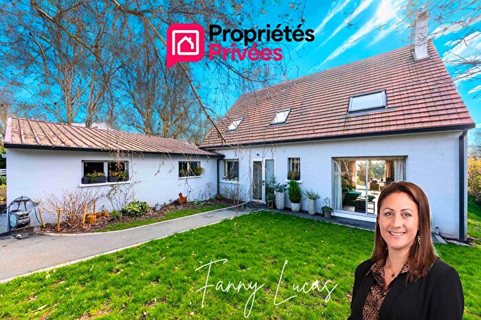 Maison à vendre - La Ville-du-Bois - 6 pièces - 3 chambres