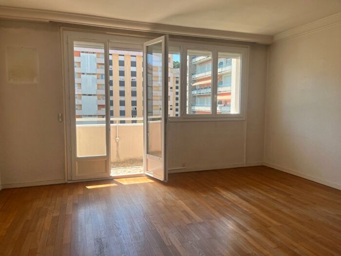 Appartement 3 pièces à Saint-Étienne, La Terrasse, Bel Air, Bergson, Carnot, à vendre