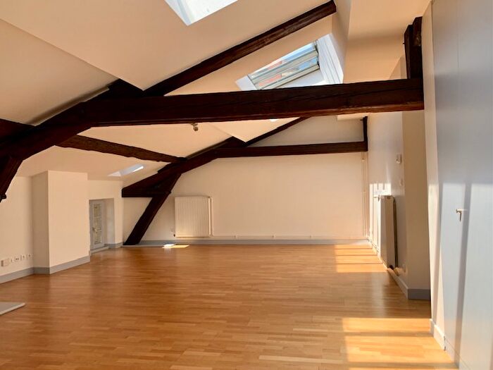 Appartement 3 pièces à Nancy, Ville vieille, Léopold, à louer
