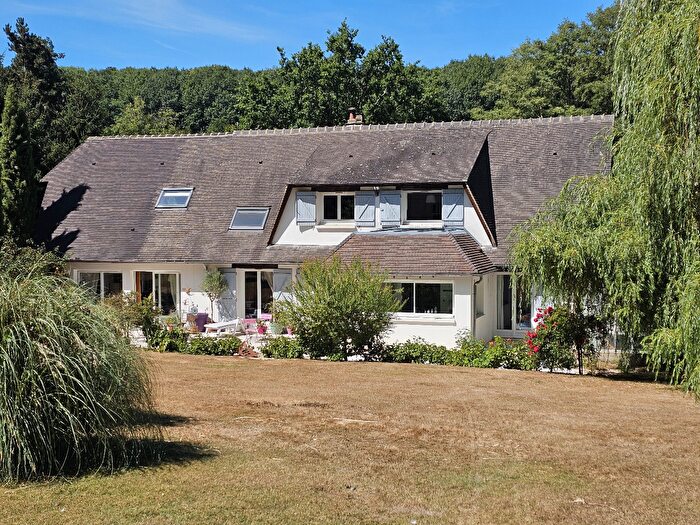 Maison 7 pièces à Saint-Germain-de-Pasquier, à vendre