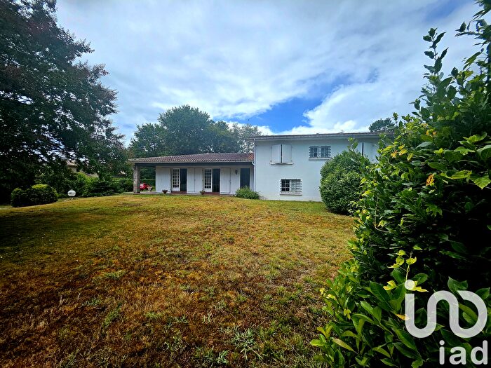 Maison à vendre - Tercis-les-Bains - 6 pièces - 4 chambres