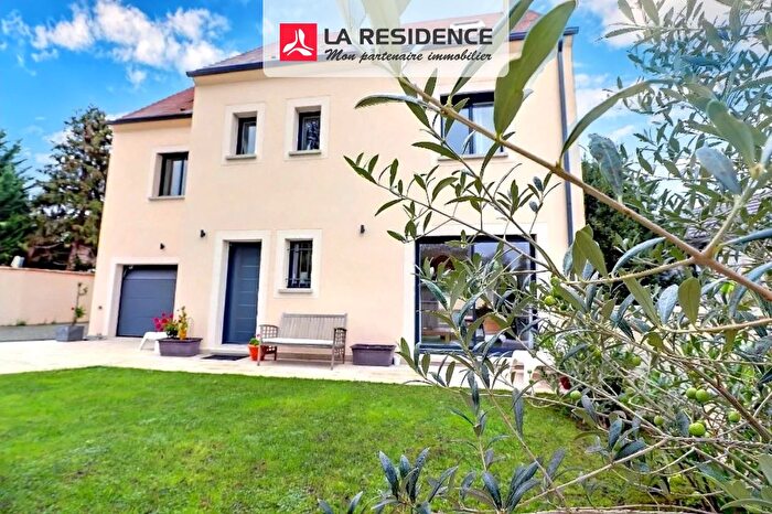 Maison à vendre - Mareil-Marly - 7 pièces - 5 chambres